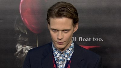 Celebrity footage and interviews from award shows, movie premieres and ...